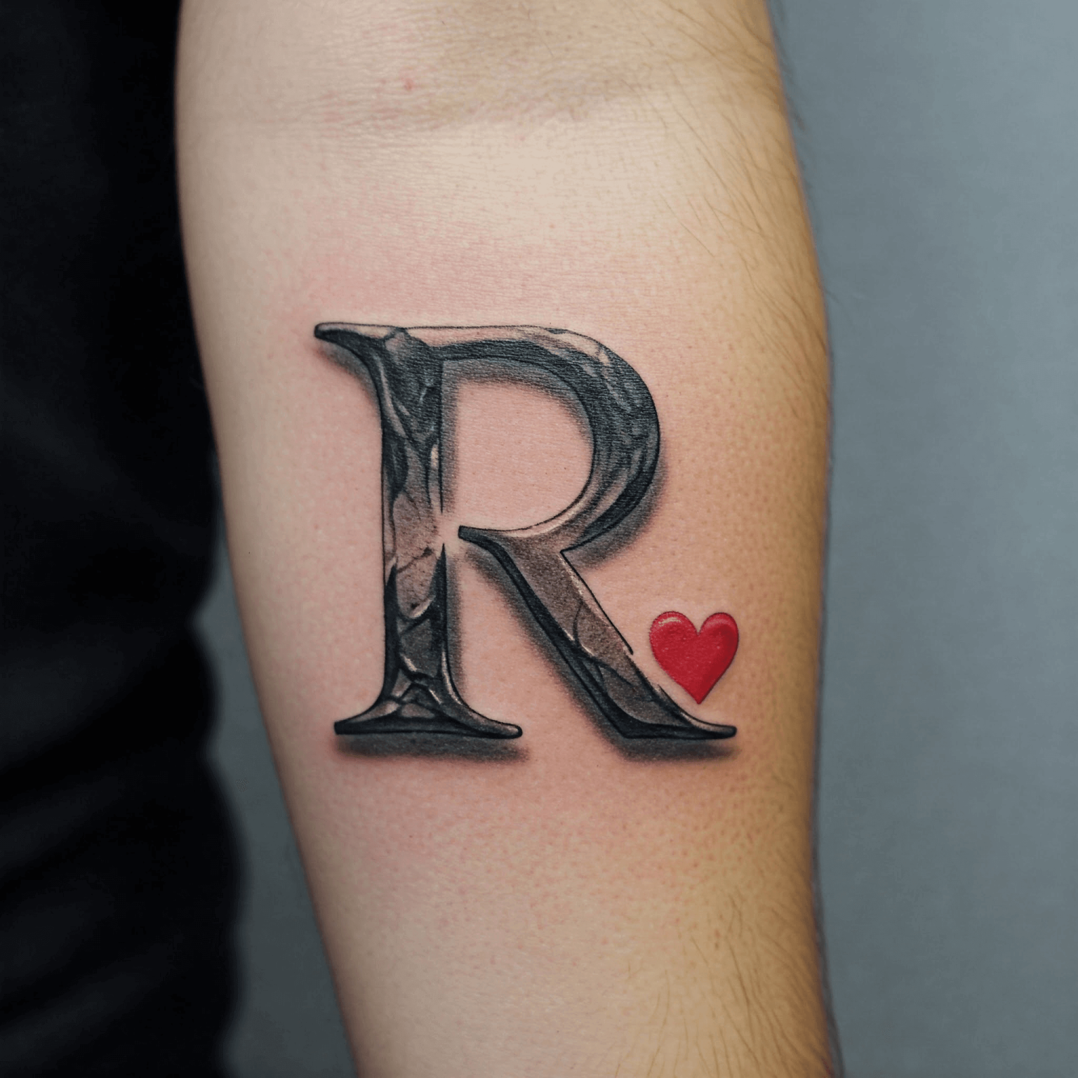Stylish And Meaningful R Letter Tattoo Ideas